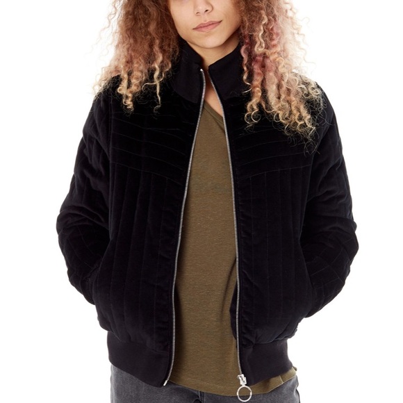 Volcom | Jackets & Coats | Volcom Outta My Lane Quilted Bomber Jacket ...